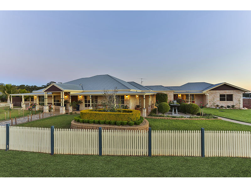 21 Holly Avenue, Highfields, Qld 4352 - Property Details