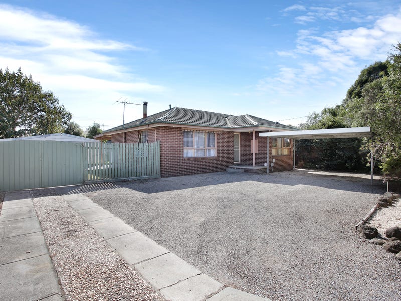 13 HARRISON DRIVE, Cranbourne, Vic 3977 - Property Details