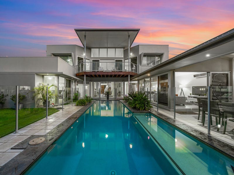 8 Devonstone Street, Cleveland, Qld 4163 - Property Details