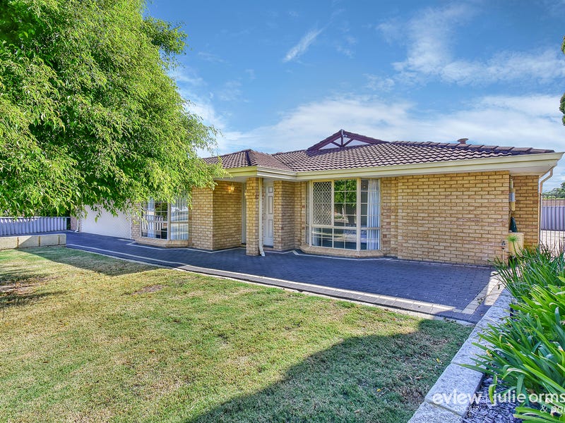 17 Lyell Grove, Woodvale, WA 6026 - Property Details