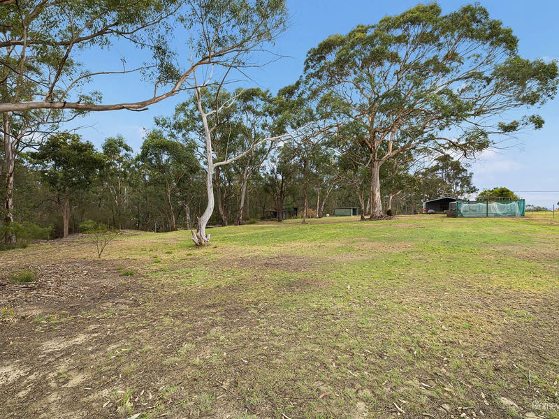 305 Maguires Road, Maraylya, NSW 2765 - Property Details