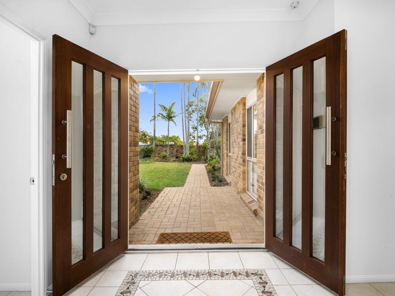 17 Trinity Place, Robina, Qld 4226 - Property Details