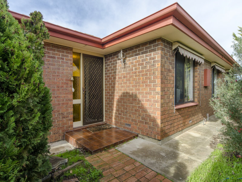 52 French Cres, Trott Park, SA 5158 - realestate.com.au
