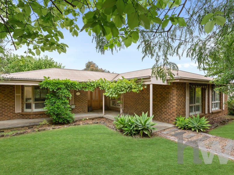 32 James Cook Drive, Wandana Heights, VIC 3216 - realestate.com.au