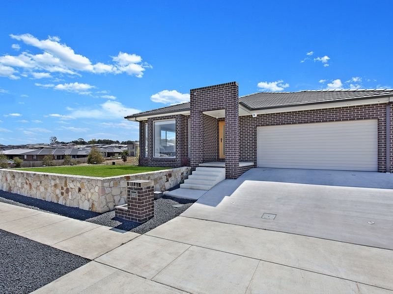 22 Pearl Gibbs Circuit, Bonner, ACT 2914 - Property Details