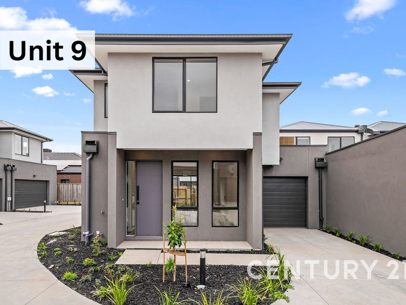 9 and 12/12 Ethan Court, Pakenham, Vic 3810 - Townhouse for Sale ...
