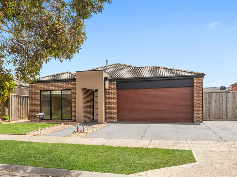 17 Millbrook Terrace, Wallan, Vic 3756 - Property Details