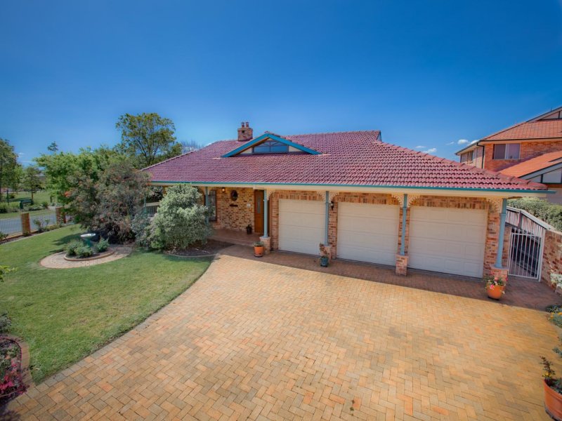 12 Rochester Grove, Castle Hill, NSW 2154 - realestate.com.au