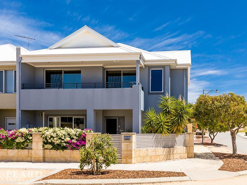 2 Fenian Pass, Hillarys, WA 6025 - Property Details
