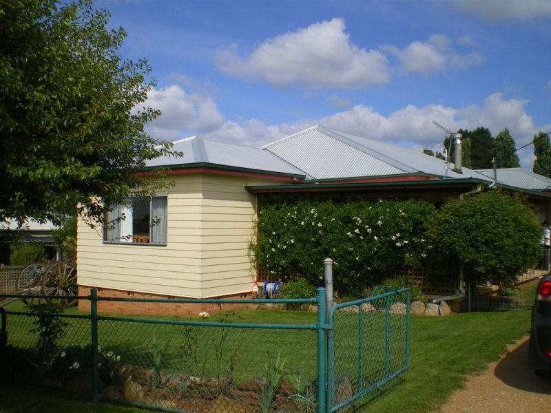 6 Chalker Street, Adaminaby, NSW 2629 - Property Details