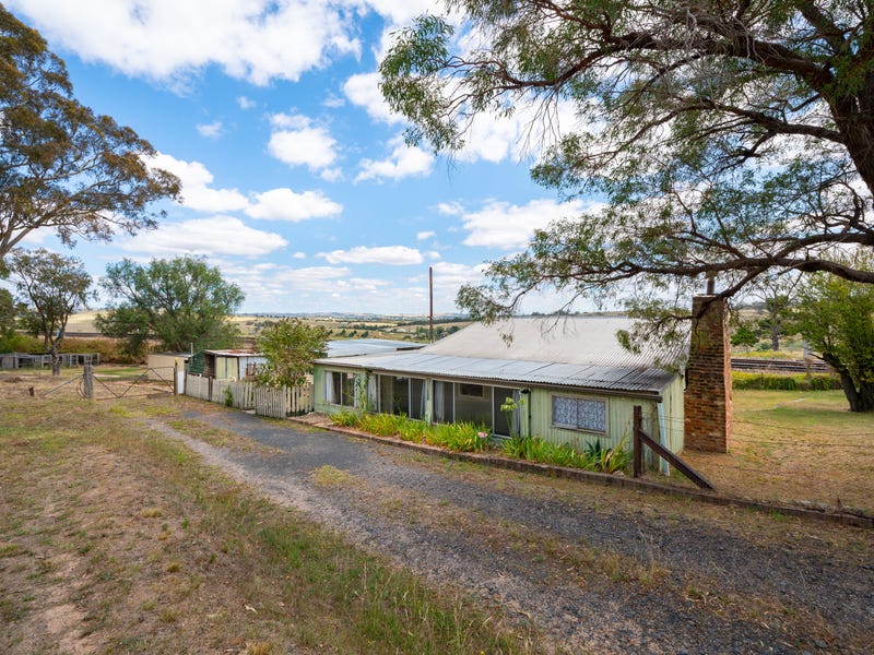 60 Locksley Station Road, Locksley, NSW 2795 - Property Details