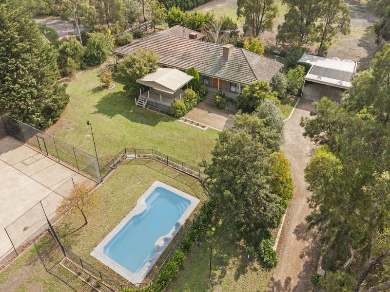 825 Bridge Inn Road, Doreen, VIC 3754 - realestate.com.au