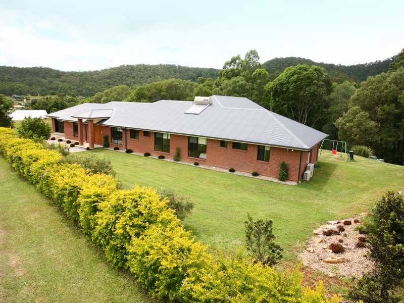 446 Bonogin Rd, Bonogin, Qld 4213 - Property Details