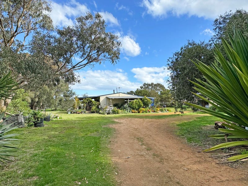 15 Yallambee Road, Myrup, WA 6450 - Property Details
