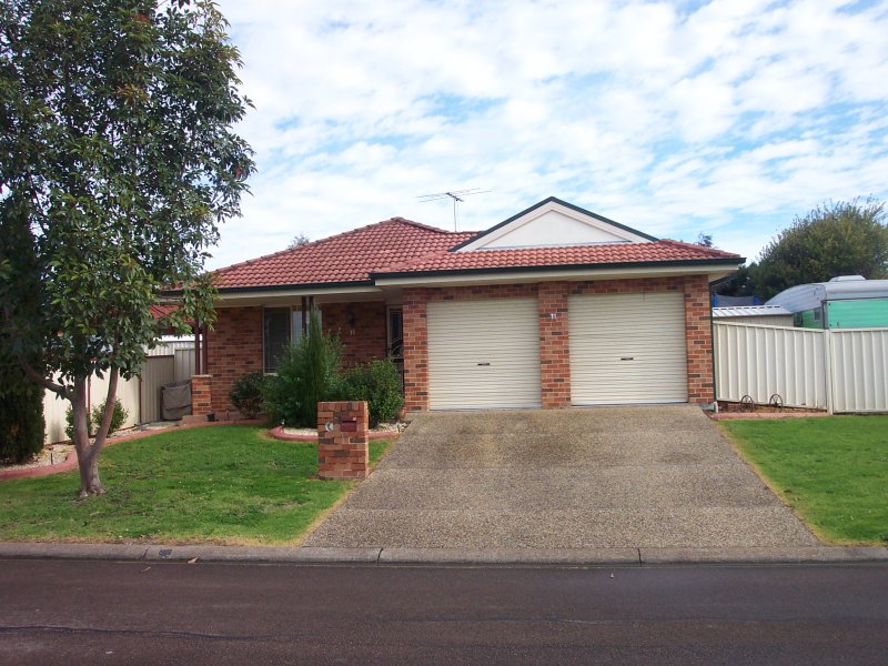 11 Grove Place, Cameron Park, NSW 2285 - realestate.com.au