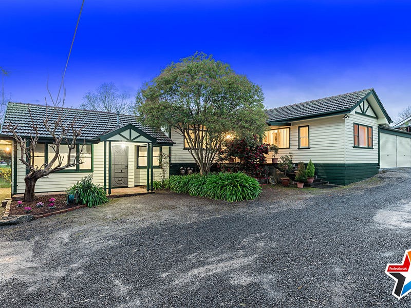 63 & 63a Cambridge Road, Mooroolbark, Vic 3138 - Property Details