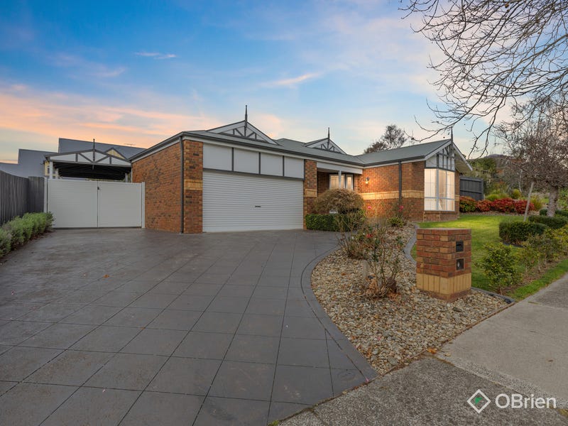 9 Timberside Drive, Beaconsfield, Vic 3807 - Property Details