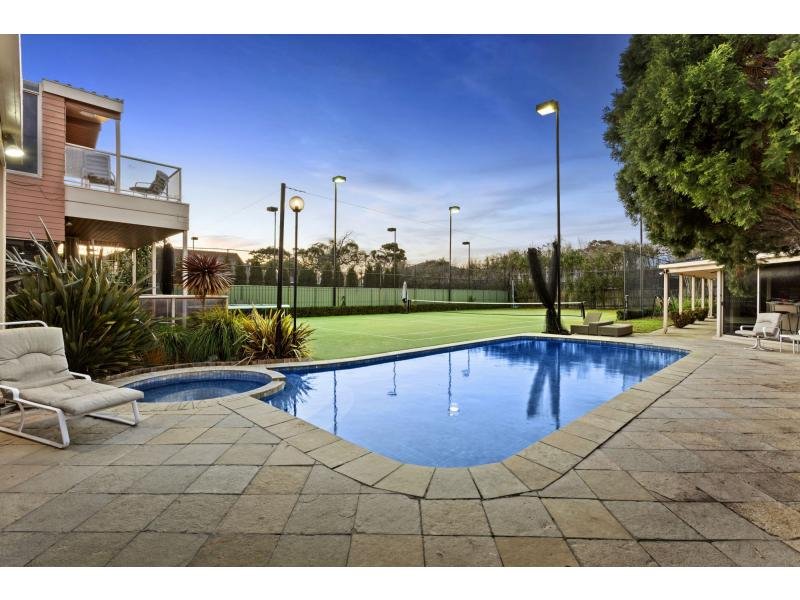 31 Gordon Street, Hampton, Vic 3188 - Property Details