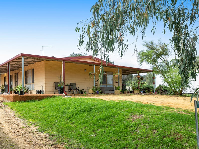 12 Bottlebrush Place, Bindoon, WA 6502 - realestate.com.au