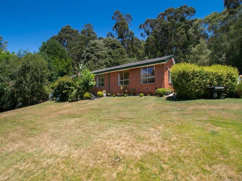 2 Myra Court, Kalorama, VIC 3766 - realestate.com.au
