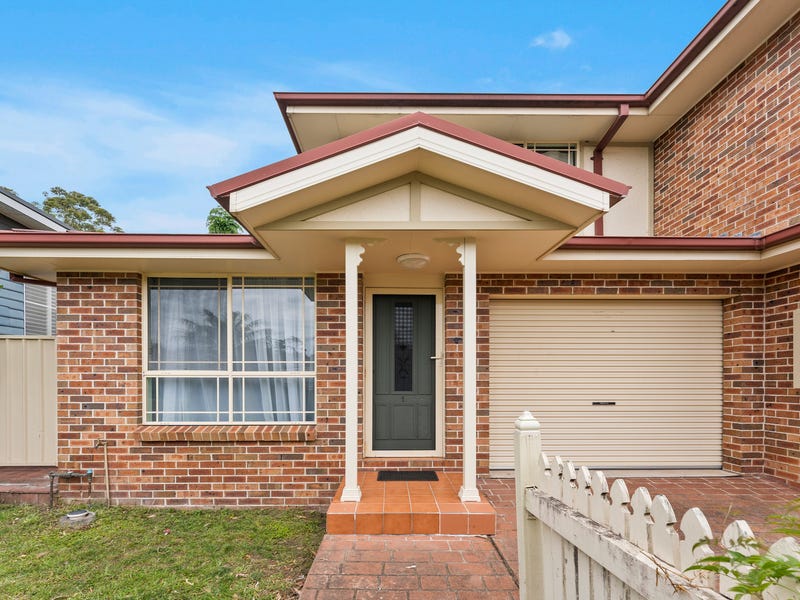 1/2 Gwyther Avenue, Bulli, NSW 2516 - Townhouse for Rent - realestate ...