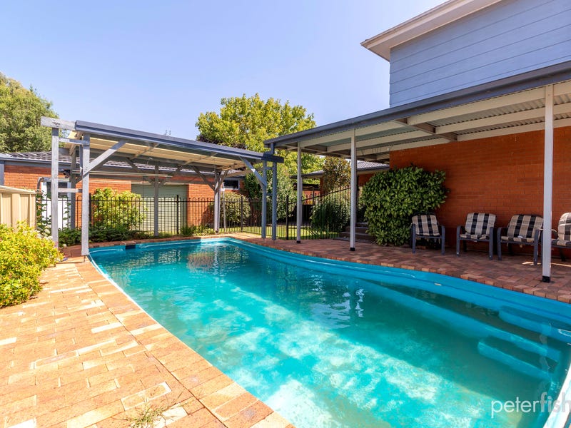 4 Redluom Place, Orange, NSW 2800 - Property Details