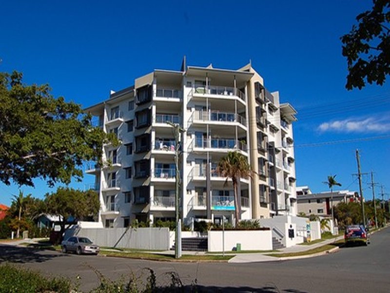 16/1 McNaughton Street, Redcliffe, Qld 4020 - Property Details