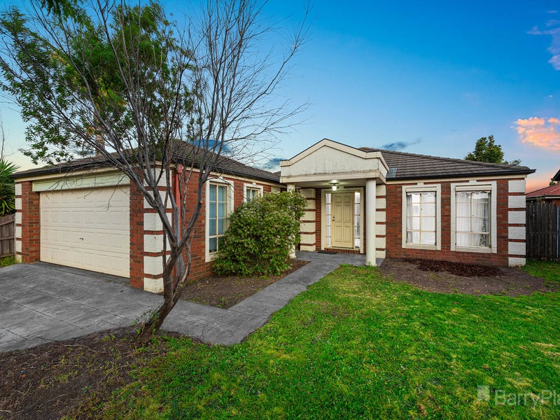12 Strathaird Drive, Narre Warren South, VIC 3805 - realestate.com.au