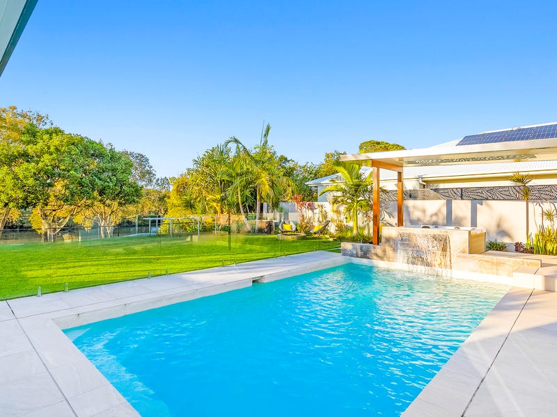 127 The Peninsula, Helensvale, Qld 4212 - Property Details