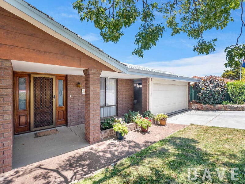 17 Sillmon Way, Duncraig, WA 6023 - Property Details