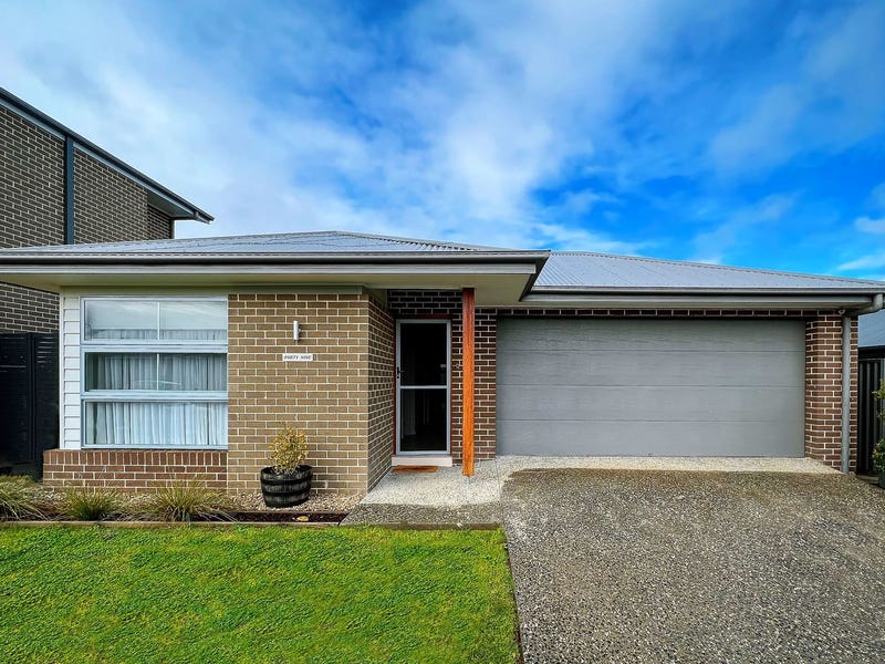 49 Goodluck Circuit, Cobbitty, NSW 2570 - Property Details