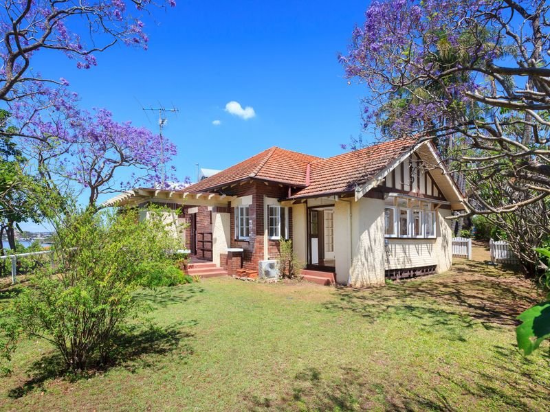 25 Walker Avenue, Teneriffe, Qld 4005 - Property Details