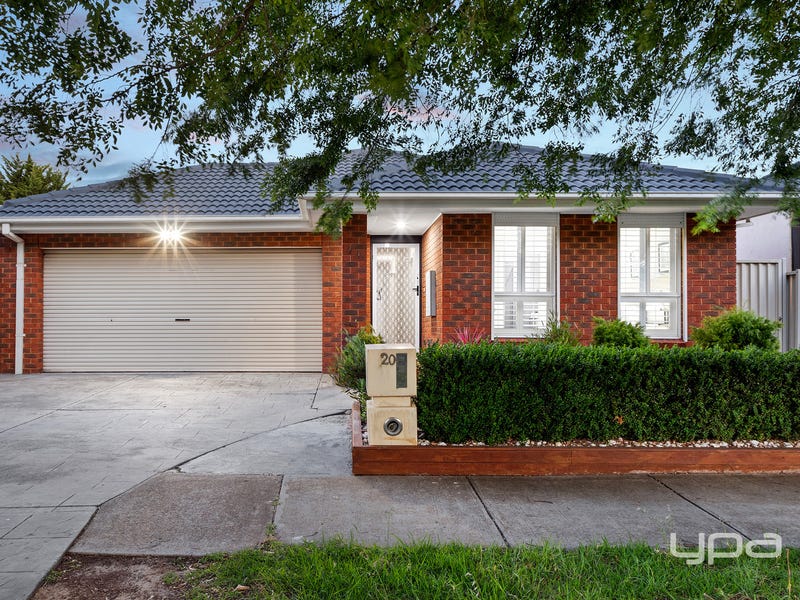 Real Estate & Property for Sale in Caroline Springs, VIC 3023 ...