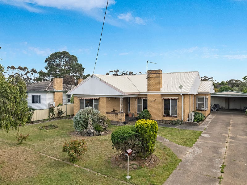 55 Warranooke Street, Willaura, Vic 3379 - Property Details