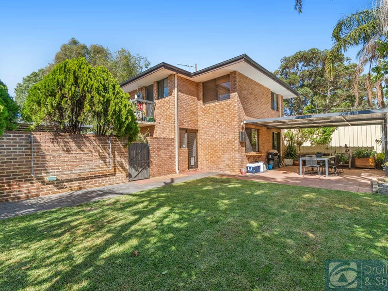 4/16 Dover Road, Scarborough, WA 6019 - Property Details