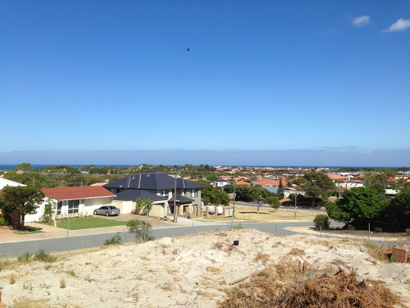 10 Kimberley Road, Hillarys, WA 6025 - realestate.com.au