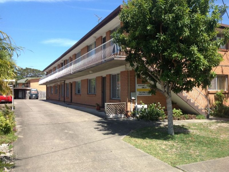 3/33 Middle Street, Labrador, Qld 4215 - Property Details