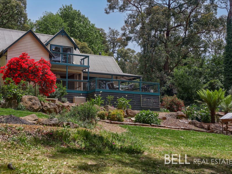 10 Halcyon Grove, Cockatoo, Vic 3781 - Property Details