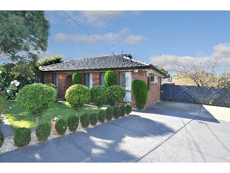 6 Stayton Close, Deer Park, VIC 3023 - realestate.com.au