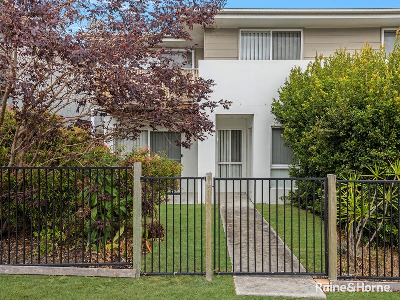 11/2 Tayla Street, Pimpama, Qld 4209 - Property Details