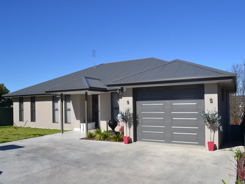 61A George Street, Inverell, NSW 2360 - Property Details