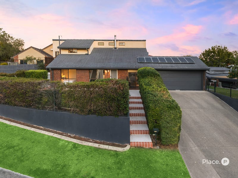 12 Kidwelly Street, Carindale, QLD 4152 - realestate.com.au