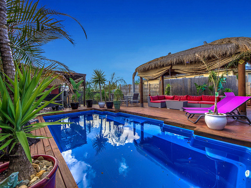 30 Paringa Way, Burnside, Vic 3023 - Property Details