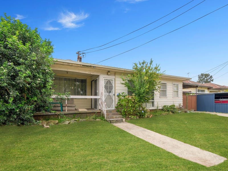 12 Rabaul Road, Georges Hall, NSW 2198 - realestate.com.au