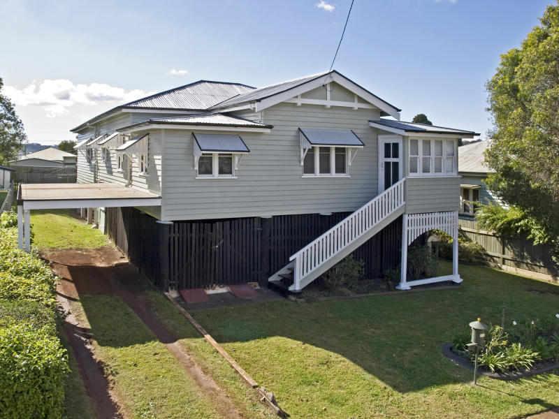 7 Rosewood Street, Toowoomba City, QLD 4350 - realestate.com.au