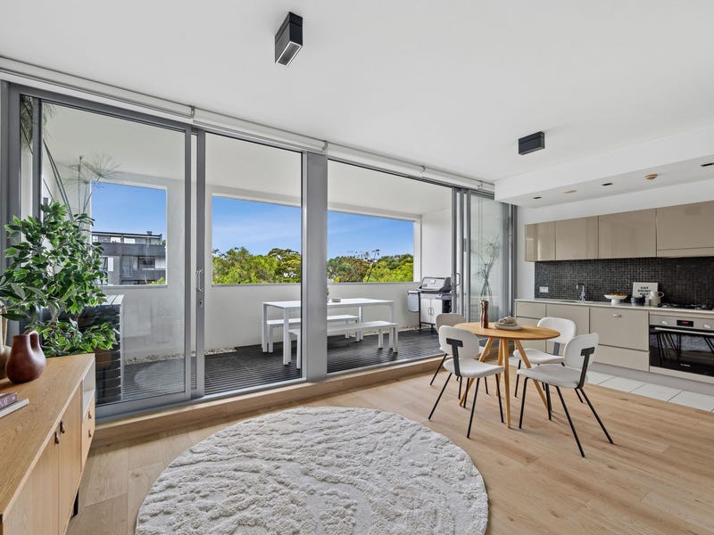 416/2-4 Powell Street, Waterloo, NSW 2017 - Property Details