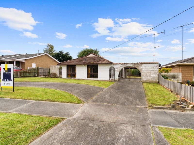 8 Walker Parade, Churchill, Vic 3842 - Property Details