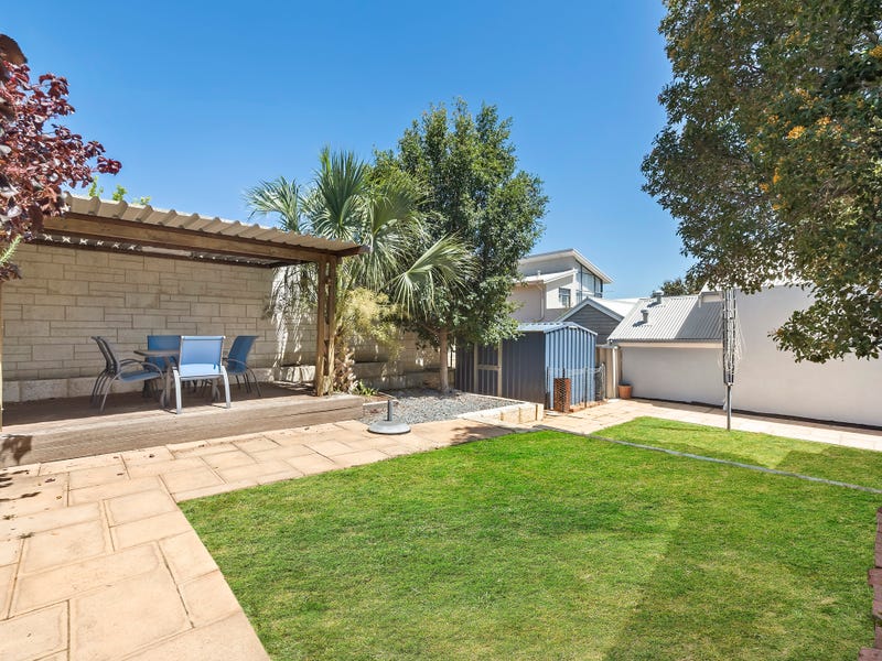 Sold Property Prices & Auction Results in North Coogee, WA 6163 (+2 ...