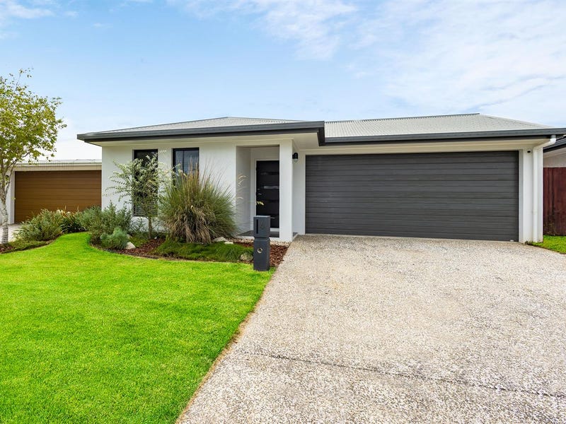 4 Tyson Place, Redlynch, Qld 4870 - Property Details