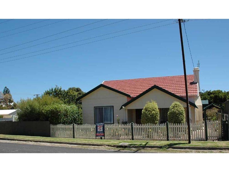 4 Morphett Street, Robe, SA 5276 - Property Details